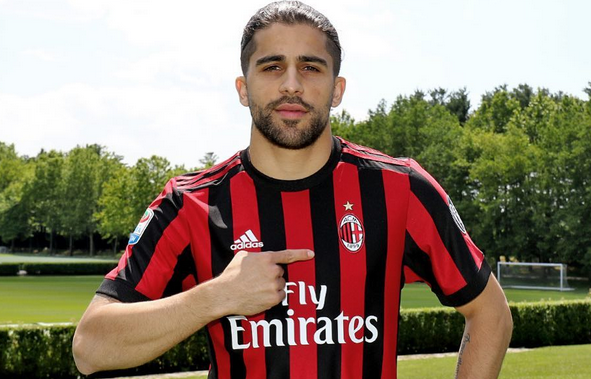 Milan Rodriguez Dall Emozione Della Sala Trofei Al Messaggio Che Fa