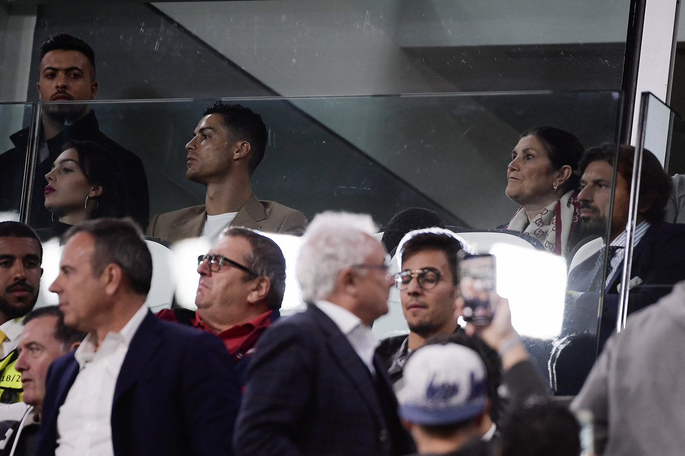 Cristiano Ronaldo e Georgina Rodriguez insieme allo Stadium: due ...