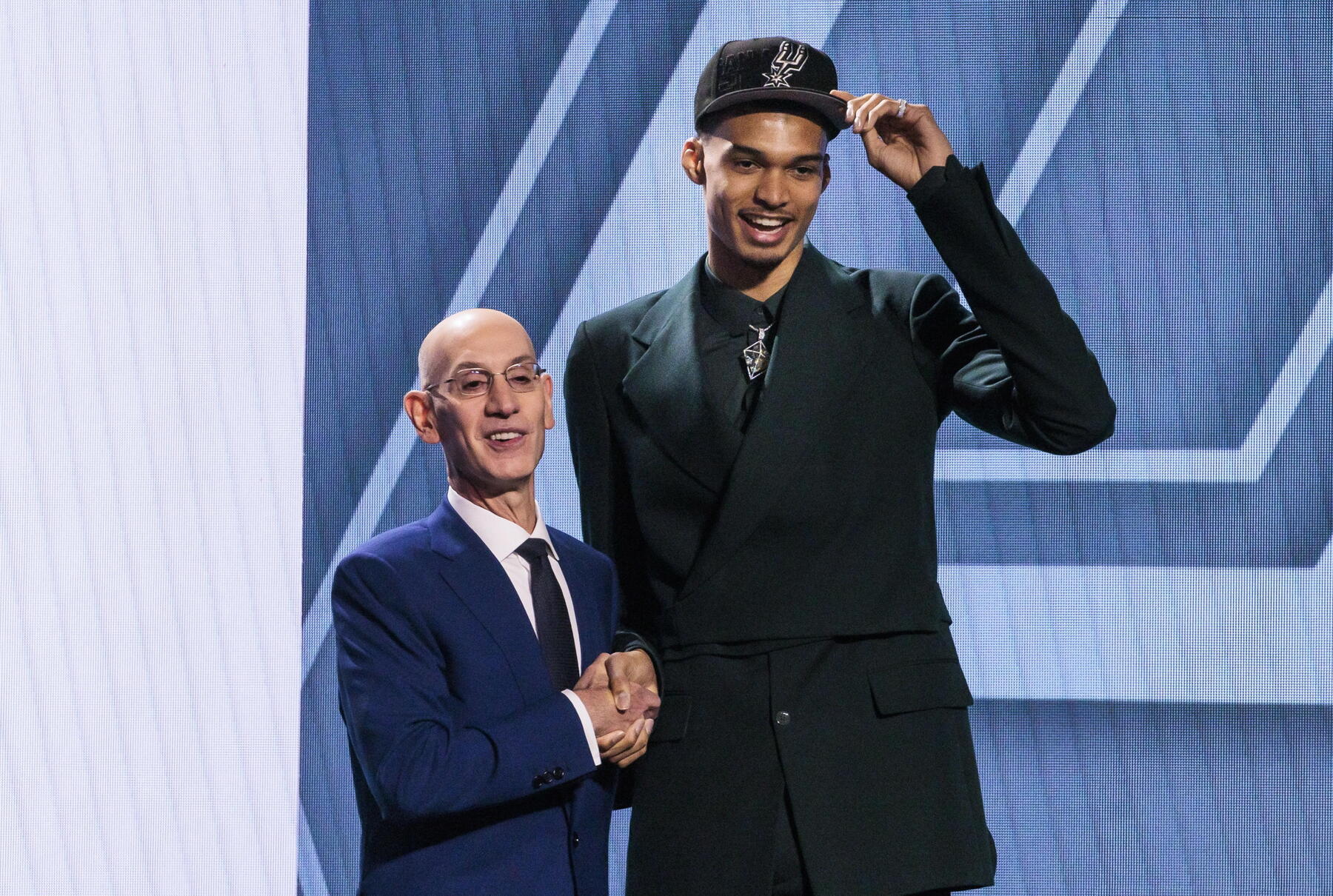 Draft NBA 2023, inizia l'era Wembanyama: tutte le scelte